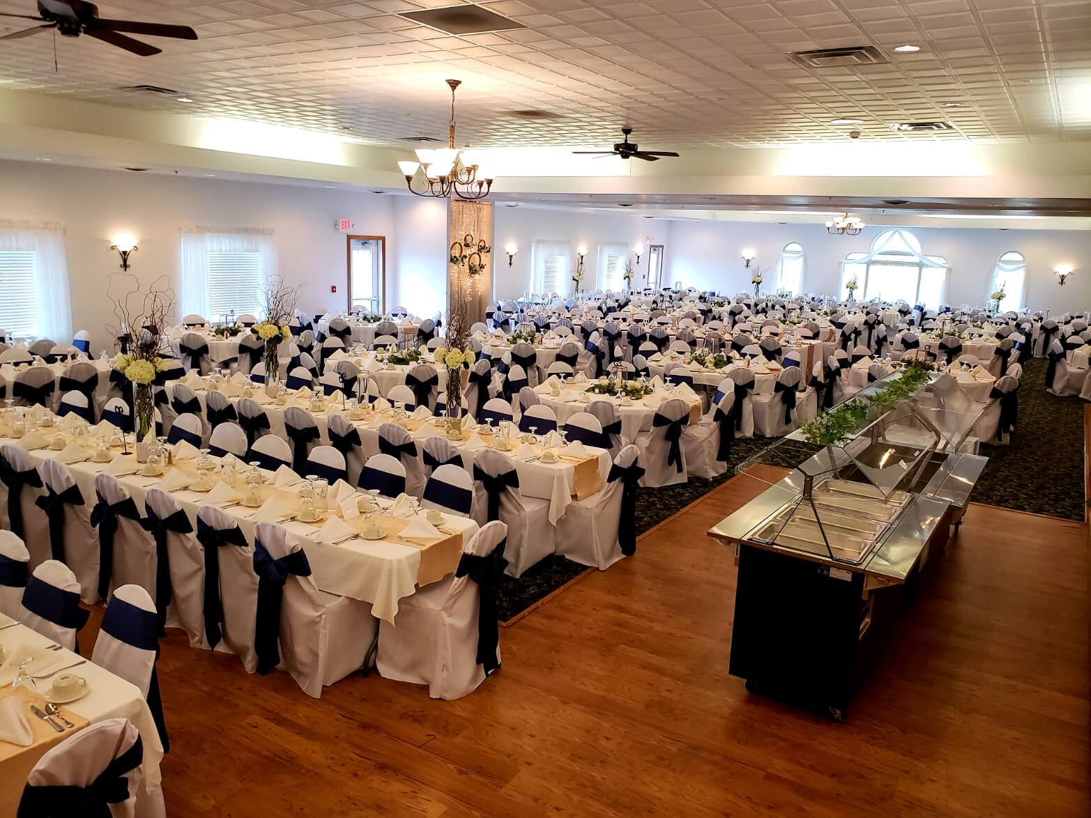 BANQUET HALL - Deluxe Hotel Accommodations